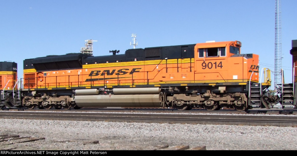 BNSF 9014